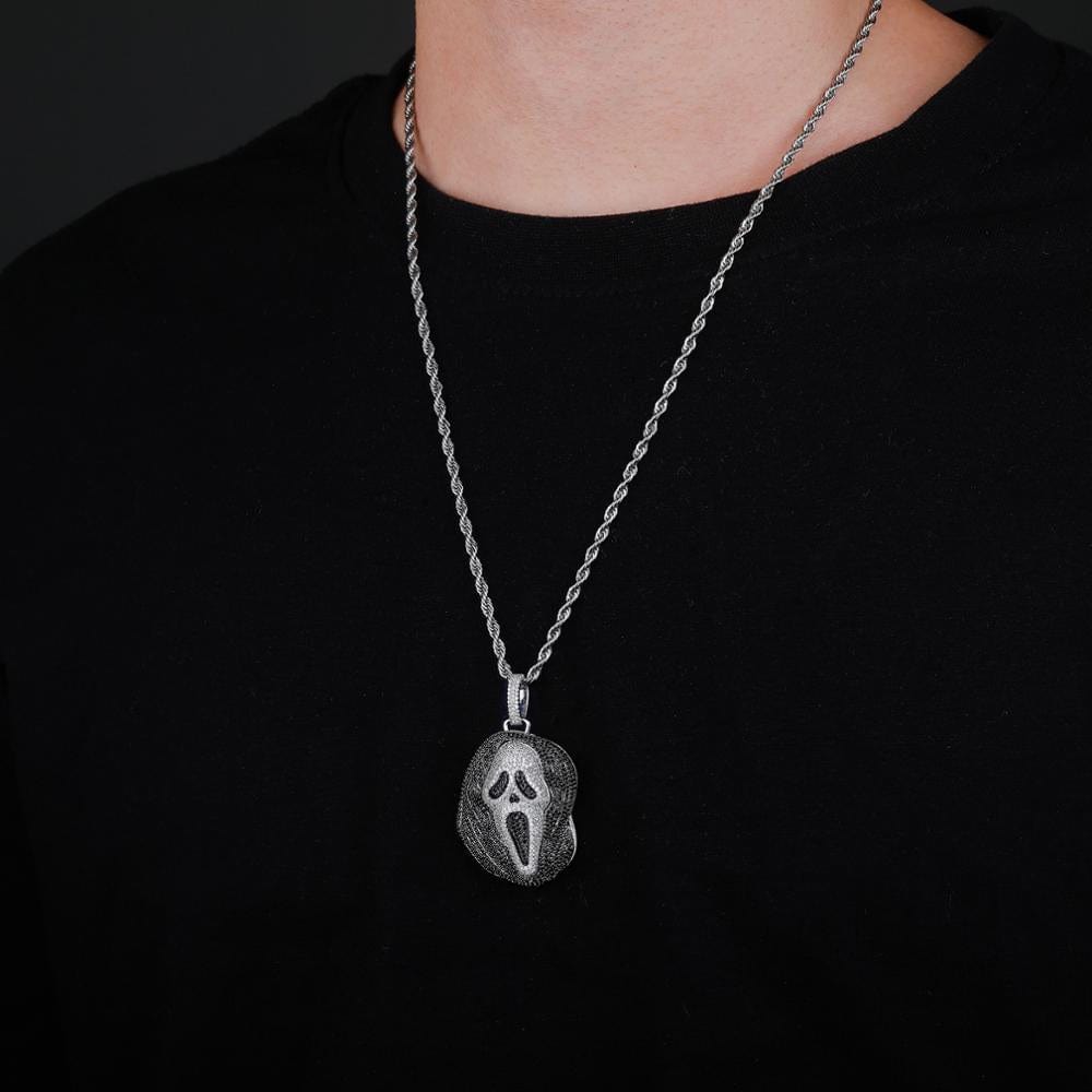 Iced Out Scream Mask Pendant | Iced Up London